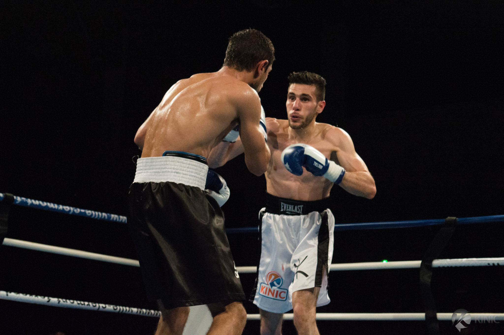 Le nouveau défi du boxeur Kamel Amari - Kinic Sport